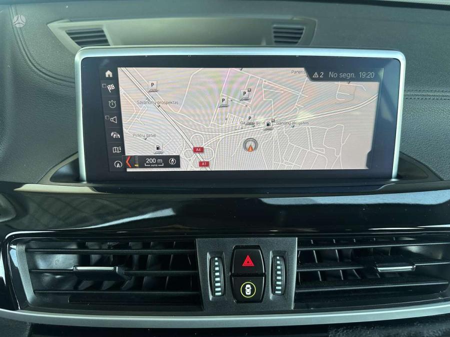 Grey BMW X1 2021 in Vilnius, with an engine capacity of 2.00 L and mileage of 115 thousand km for 19600 €, photo 34 on AUTOMOTO.COM.LV