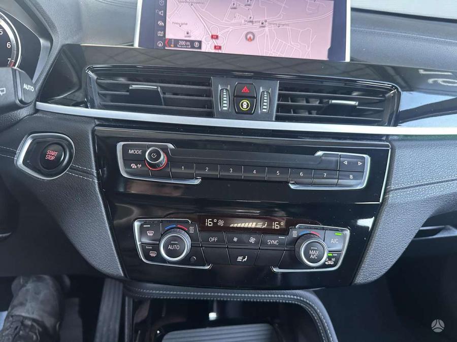 Grey BMW X1 2021 in Vilnius, with an engine capacity of 2.00 L and mileage of 115 thousand km for 19600 €, photo 35 on AUTOMOTO.COM.LV