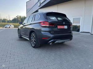 Pelēks BMW X1 2021 Viļņa, ar dzinēja tilpumu 2.00 L un nobraukumu 115 tūkst. km par 19600 €, foto 13 vietnē AUTOMOTO.COM.LV