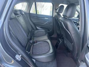 Pelēks BMW X1 2021 Viļņa, ar dzinēja tilpumu 2.00 L un nobraukumu 115 tūkst. km par 19600 €, foto 23 vietnē AUTOMOTO.COM.LV