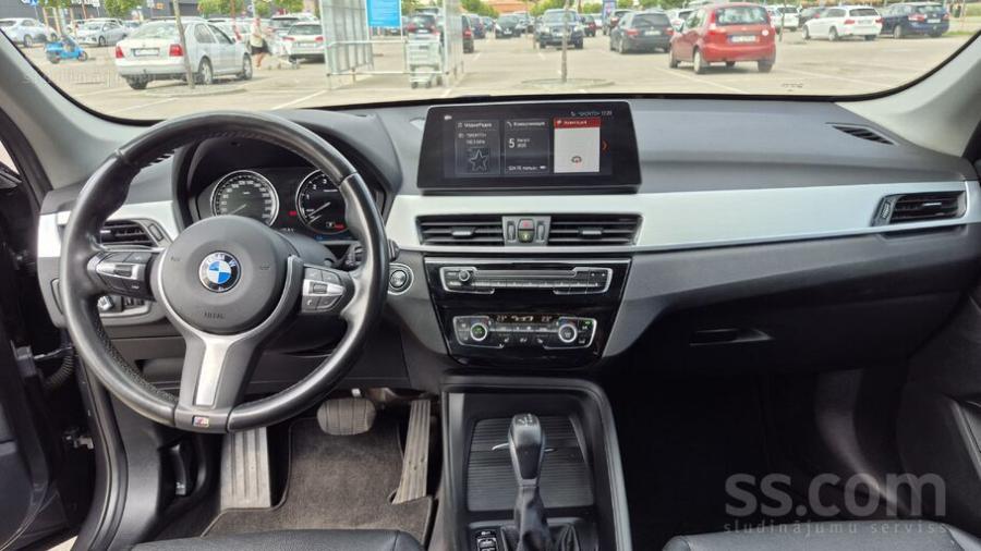 Pelēks BMW X1 2021 Rīga, ar dzinēja tilpumu 1.50 L un nobraukumu 191 tūkst. km par 16850 €, foto 16 vietnē AUTOMOTO.COM.LV