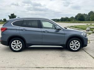 Grey BMW X1 2021 in Riga, with an engine capacity of 2.00 L and mileage of 279 thousand km for 16399 €, photo 8 on AUTOMOTO.COM.LV