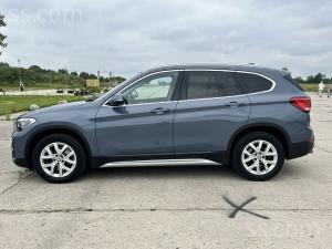 Grey BMW X1 2021 in Riga, with an engine capacity of 2.00 L and mileage of 279 thousand km for 16399 €, photo 10 on AUTOMOTO.COM.LV