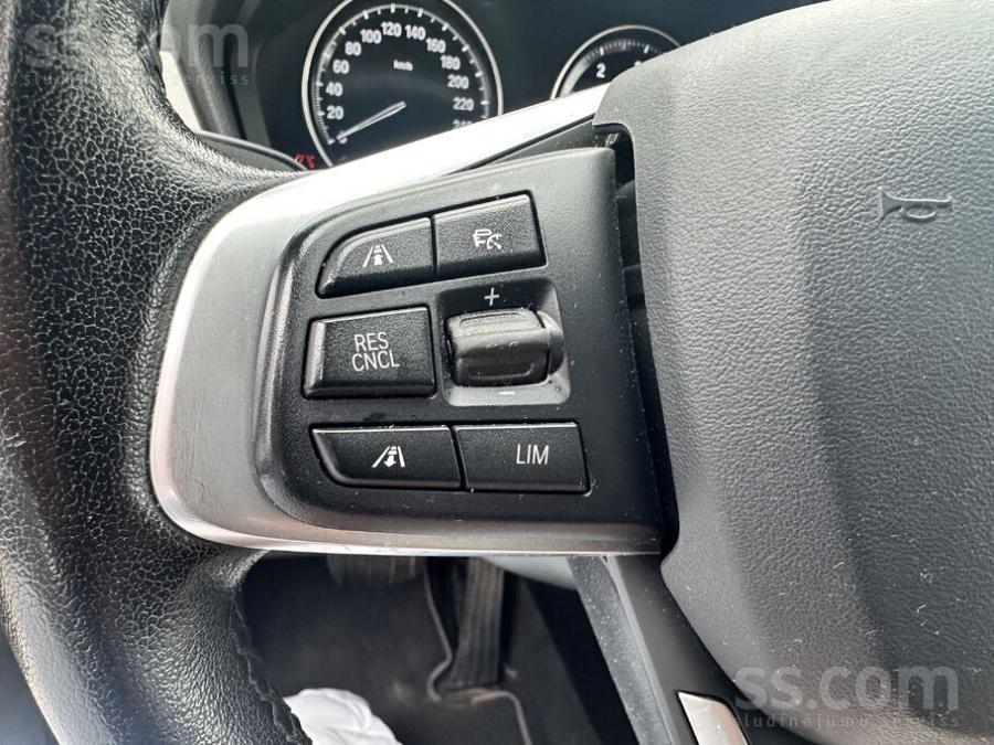 Grey BMW X1 2021 in Riga, with an engine capacity of 2.00 L and mileage of 279 thousand km for 16399 €, photo 26 on AUTOMOTO.COM.LV