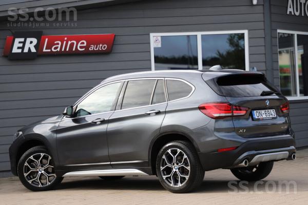 Grey BMW X1 2021 in Tukums, with an engine capacity of 2.00 L and mileage of 129 thousand km for 18000 €, photo 6 on AUTOMOTO.COM.LV