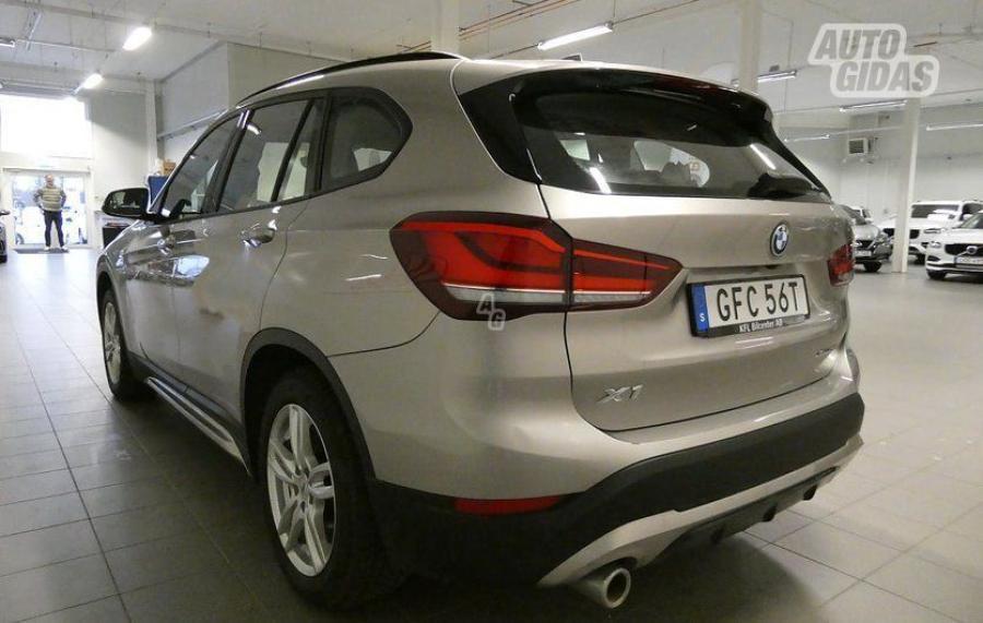 Grey BMW X1 2022 in Kaunas, with an engine capacity of 0.00 L and mileage of 59 thousand km for 31272 €, photo 10 on AUTOMOTO.COM.LV