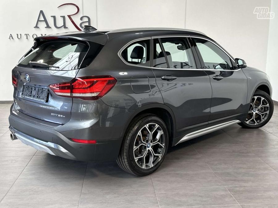 Pelēks BMW X1 2022 Kauņa, ar dzinēja tilpumu 1.50 L un nobraukumu 68 tūkst. km par 28321 €, foto 4 vietnē AUTOMOTO.COM.LV