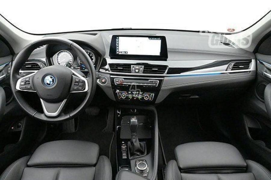 Pelēks BMW X1 2022 Kauņa, ar dzinēja tilpumu 0.00 L un nobraukumu 42 tūkst. km par 33705 €, foto 6 vietnē AUTOMOTO.COM.LV