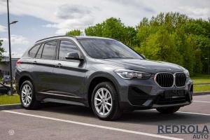 Pelēks BMW X1 2022 Kauņa, ar dzinēja tilpumu 1.50 L un nobraukumu 177 tūkst. km par 17300 €, foto 3 vietnē AUTOMOTO.COM.LV