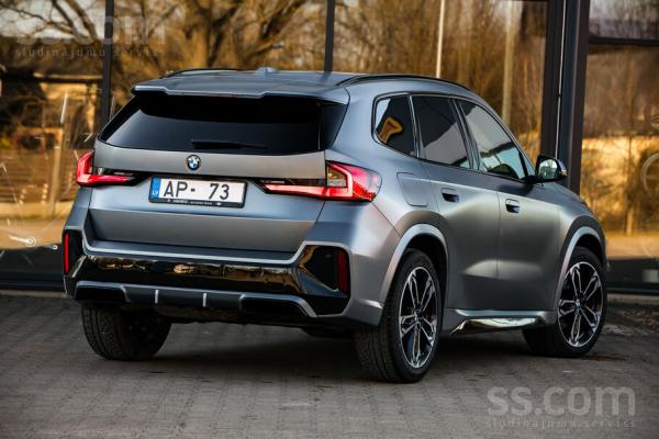 Pelēks BMW X1 2022 Rīga, ar dzinēja tilpumu 2.00 L un nobraukumu 0 tūkst. km par 29500 €, foto 6 vietnē AUTOMOTO.COM.LV