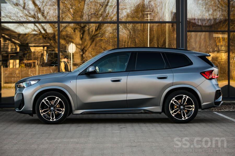 Pelēks BMW X1 2022 Rīga, ar dzinēja tilpumu 2.00 L un nobraukumu 0 tūkst. km par 29500 €, foto 8 vietnē AUTOMOTO.COM.LV