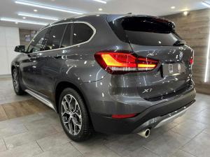 Pelēks BMW X1 2022 Mažeikiai, ar dzinēja tilpumu 1.50 L un nobraukumu 29 tūkst. km par 26620 €, foto 3 vietnē AUTOMOTO.COM.LV