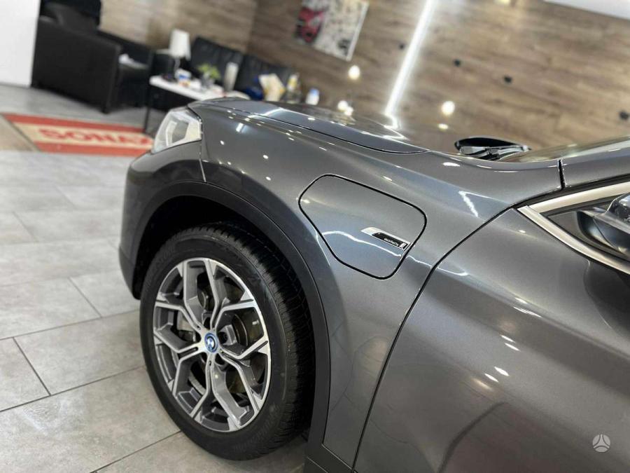 Pelēks BMW X1 2022 Mažeikiai, ar dzinēja tilpumu 1.50 L un nobraukumu 29 tūkst. km par 26620 €, foto 13 vietnē AUTOMOTO.COM.LV