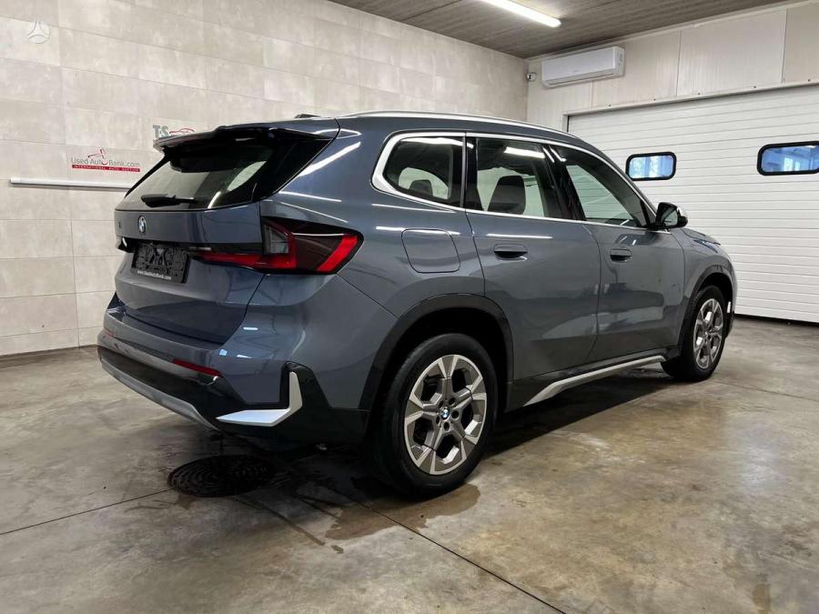 Pelēks BMW X1 2022 Marijampole, ar dzinēja tilpumu 1.50 L un nobraukumu 134 tūkst. km par 28435 €, foto 5 vietnē AUTOMOTO.COM.LV