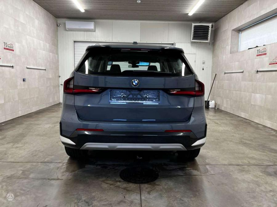 Pelēks BMW X1 2022 Marijampole, ar dzinēja tilpumu 1.50 L un nobraukumu 134 tūkst. km par 28435 €, foto 6 vietnē AUTOMOTO.COM.LV