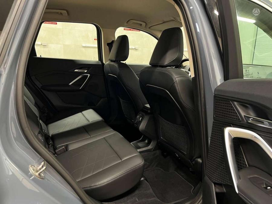 Pelēks BMW X1 2022 Marijampole, ar dzinēja tilpumu 1.50 L un nobraukumu 134 tūkst. km par 28435 €, foto 17 vietnē AUTOMOTO.COM.LV