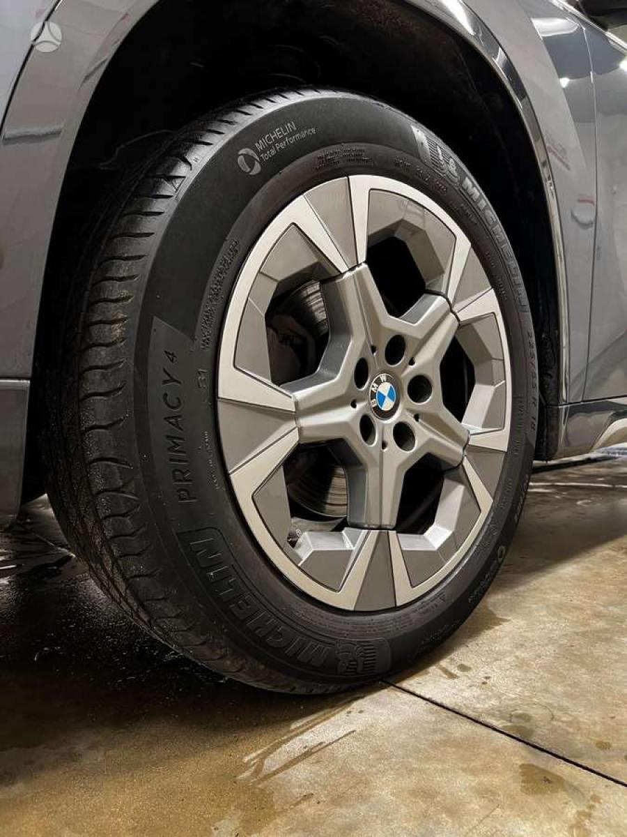 Pelēks BMW X1 2022 Marijampole, ar dzinēja tilpumu 1.50 L un nobraukumu 134 tūkst. km par 28435 €, foto 22 vietnē AUTOMOTO.COM.LV