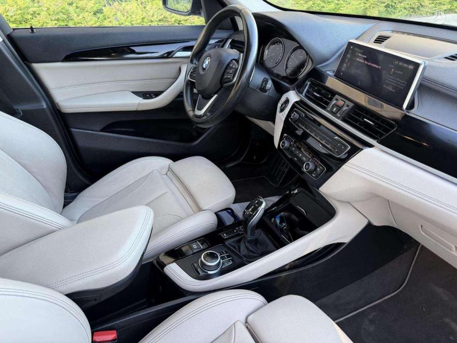 Pelēks BMW X1 2022 Viļņa, ar dzinēja tilpumu 2.00 L un nobraukumu 229 tūkst. km par 19500 €, foto 19 vietnē AUTOMOTO.COM.LV