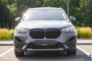 Grey BMW X1 2022 in Kaunas, with an engine capacity of 1.50 L and mileage of 177 thousand km for 16900 €, photo 3 on AUTOMOTO.COM.LV