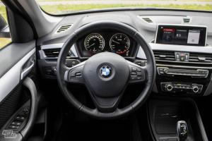 Grey BMW X1 2022 in Kaunas, with an engine capacity of 1.50 L and mileage of 177 thousand km for 16900 €, photo 11 on AUTOMOTO.COM.LV