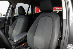Grey BMW X1 2022 in Kaunas, with an engine capacity of 1.50 L and mileage of 177 thousand km for 16900 €, photo 12 on AUTOMOTO.COM.LV
