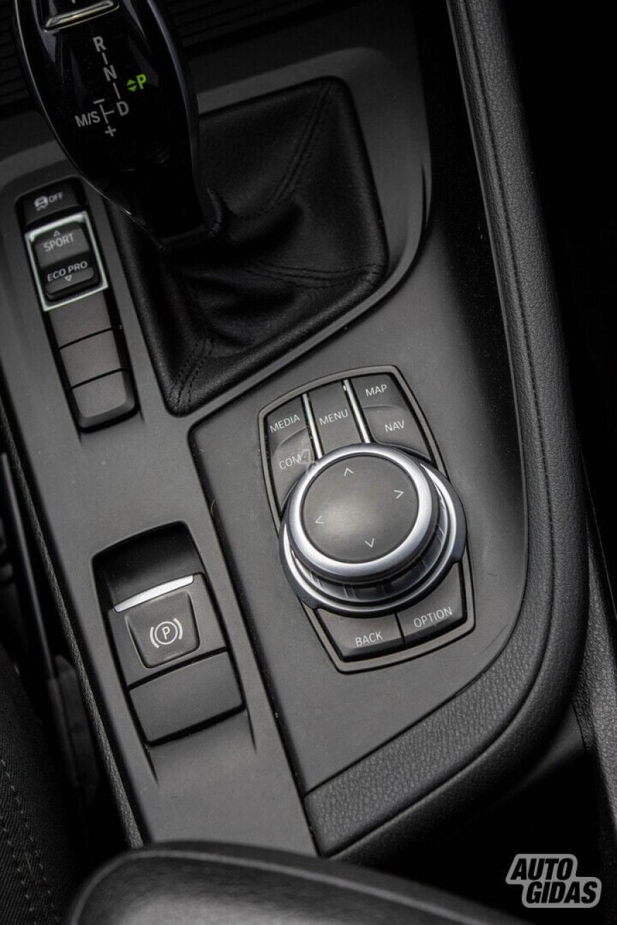 Grey BMW X1 2022 in Kaunas, with an engine capacity of 1.50 L and mileage of 177 thousand km for 16900 €, photo 18 on AUTOMOTO.COM.LV