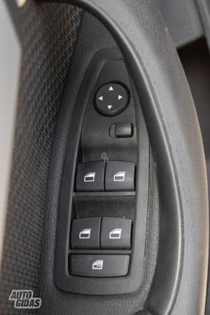 Grey BMW X1 2022 in Kaunas, with an engine capacity of 1.50 L and mileage of 177 thousand km for 16900 €, photo 19 on AUTOMOTO.COM.LV