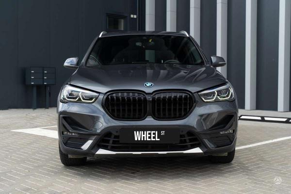Pelēks BMW X1 2022 Viļņa, ar dzinēja tilpumu 1.50 L un nobraukumu 30 tūkst. km par 27000 €, foto 9 vietnē AUTOMOTO.COM.LV