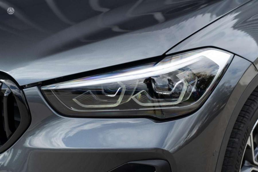 Pelēks BMW X1 2022 Viļņa, ar dzinēja tilpumu 1.50 L un nobraukumu 30 tūkst. km par 27000 €, foto 10 vietnē AUTOMOTO.COM.LV