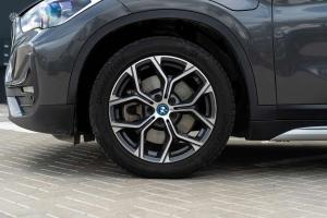 Pelēks BMW X1 2022 Viļņa, ar dzinēja tilpumu 1.50 L un nobraukumu 30 tūkst. km par 27000 €, foto 14 vietnē AUTOMOTO.COM.LV