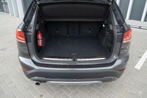 Pelēks BMW X1 2022 Viļņa, ar dzinēja tilpumu 1.50 L un nobraukumu 30 tūkst. km par 27000 €, foto 23 vietnē AUTOMOTO.COM.LV