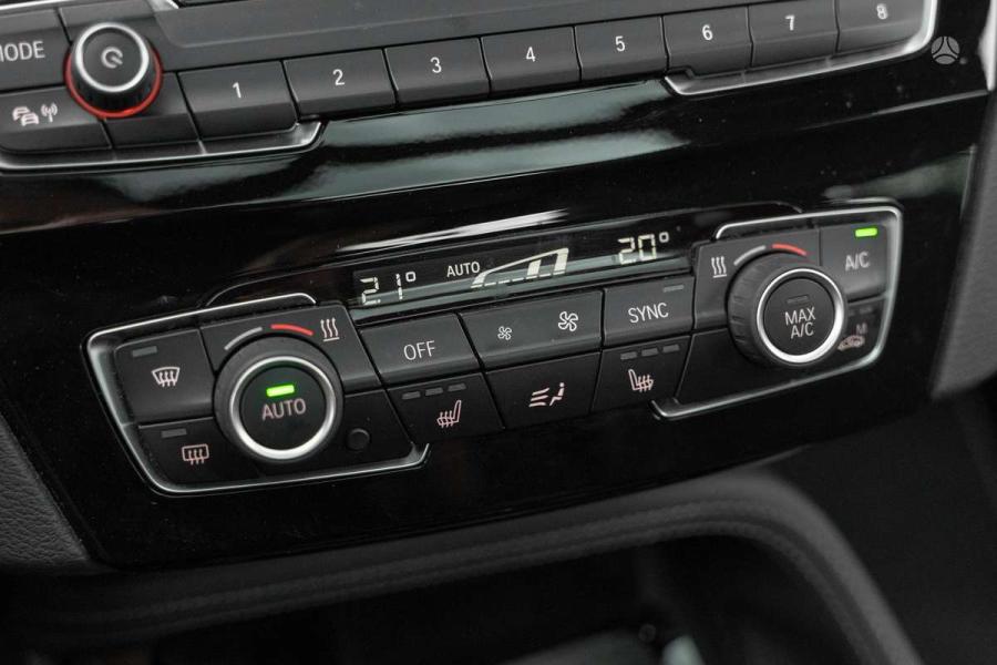 Pelēks BMW X1 2022 Viļņa, ar dzinēja tilpumu 1.50 L un nobraukumu 30 tūkst. km par 27000 €, foto 34 vietnē AUTOMOTO.COM.LV