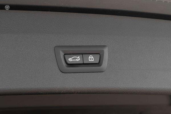 Pelēks BMW X1 2022 Viļņa, ar dzinēja tilpumu 1.50 L un nobraukumu 52 tūkst. km par 24950 €, foto 11 vietnē AUTOMOTO.COM.LV