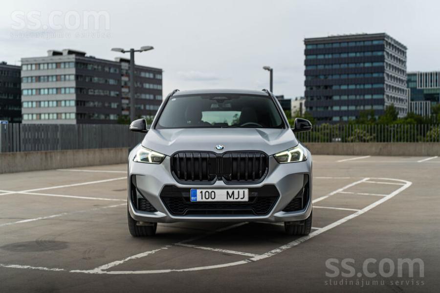 Pelēks BMW X1 2023 Tallina, ar dzinēja tilpumu 2.00 L un nobraukumu 58 tūkst. km par 40000 €, foto 1 vietnē AUTOMOTO.COM.LV