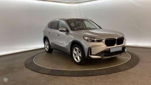 Grey BMW X1 2023 in Vilnius, with an engine capacity of 1.50 L and mileage of 114 thousand km for 26140 €, photo 4 on AUTOMOTO.COM.LV