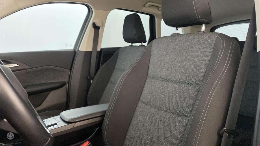 Grey BMW X1 2023 in Vilnius, with an engine capacity of 1.50 L and mileage of 114 thousand km for 26140 €, photo 13 on AUTOMOTO.COM.LV