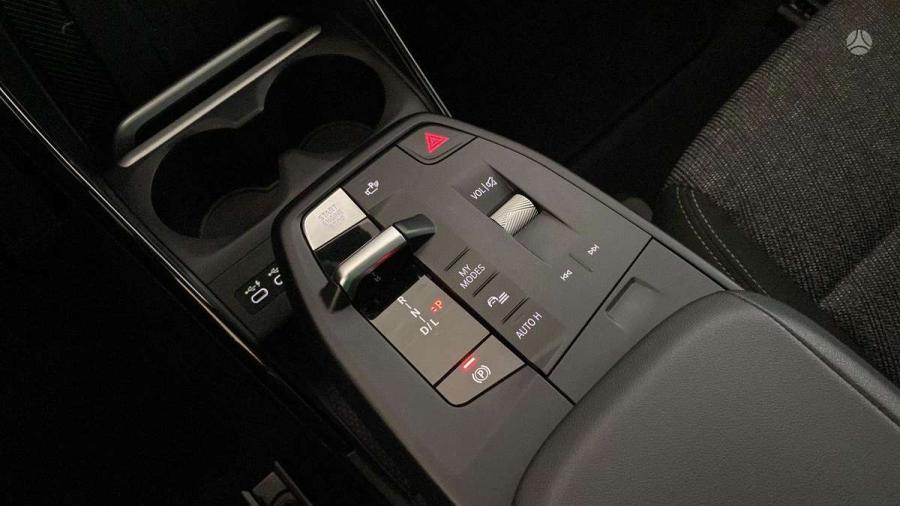 Grey BMW X1 2023 in Vilnius, with an engine capacity of 1.50 L and mileage of 114 thousand km for 26140 €, photo 17 on AUTOMOTO.COM.LV