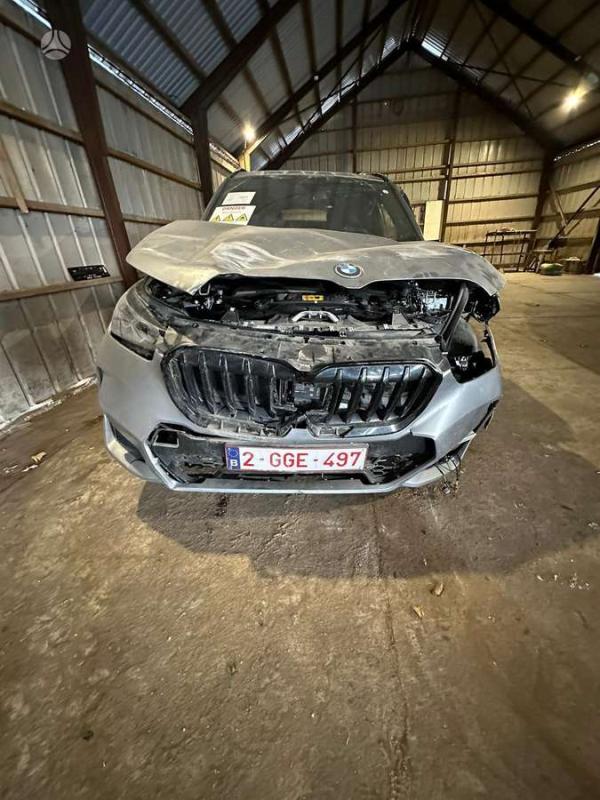 Grey BMW X1 2024 in Klaipeda, with an engine capacity of 1.50 L and mileage of 8 thousand km for 9900 €, photo 11 on AUTOMOTO.COM.LV