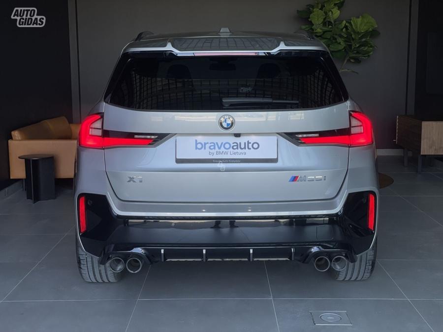 Grey BMW X1 2024 in Klaipeda, with an engine capacity of 2.00 L and mileage of 57 thousand km for 44991 €, photo 6 on AUTOMOTO.COM.LV