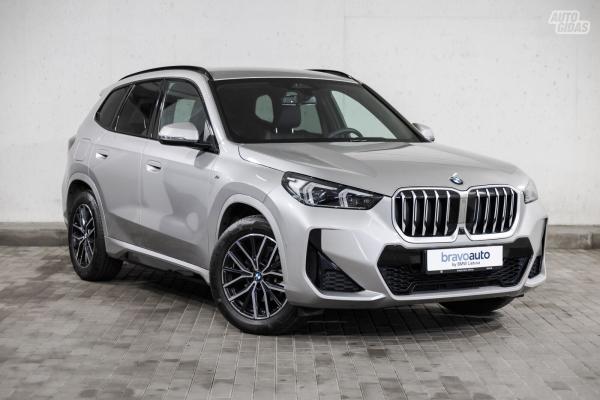 Grey BMW X1 2025 in Vilnius, with an engine capacity of 1.50 L and mileage of 19 thousand km for 39991 €, photo 3 on AUTOMOTO.COM.LV