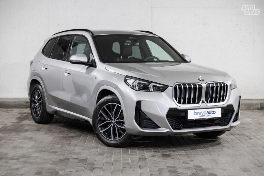 Grey BMW X1 2025 in Vilnius, with an engine capacity of 1.50 L and mileage of 19 thousand km for 39991 €, photo 4 on AUTOMOTO.COM.LV