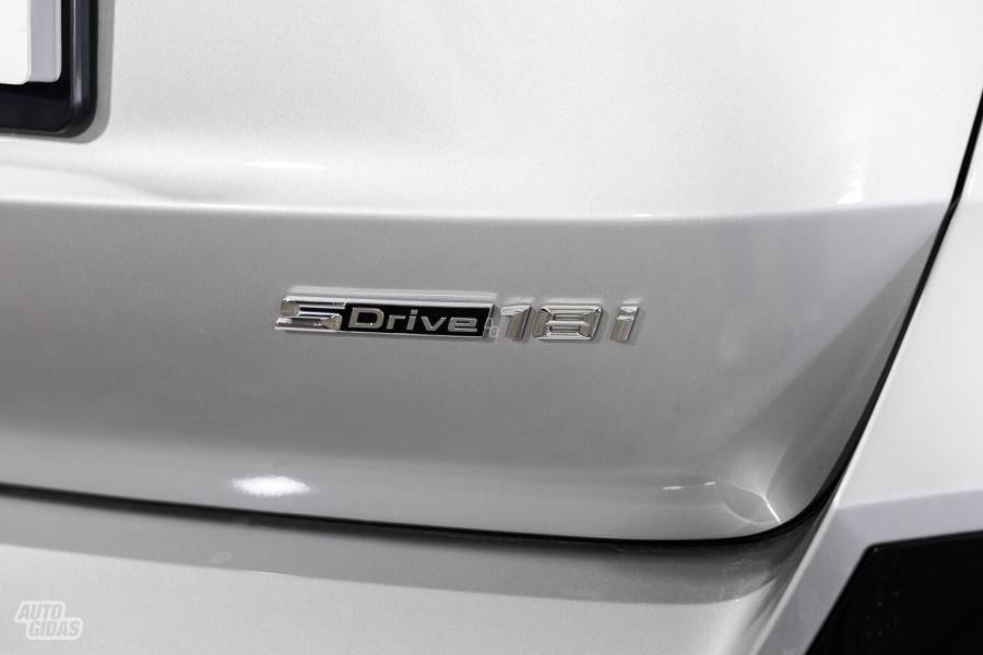 Grey BMW X1 2025 in Vilnius, with an engine capacity of 1.50 L and mileage of 19 thousand km for 39991 €, photo 12 on AUTOMOTO.COM.LV
