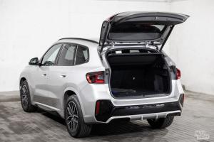 Grey BMW X1 2025 in Vilnius, with an engine capacity of 1.50 L and mileage of 19 thousand km for 39991 €, photo 32 on AUTOMOTO.COM.LV