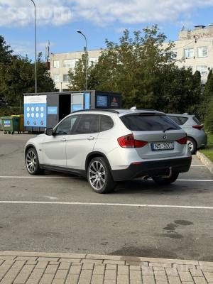 Pelēks BMW X1 2009 Rīga, ar dzinēja tilpumu 2.00 L un nobraukumu 413 tūkst. km par 6995 €, foto 5 vietnē AUTOMOTO.COM.LV