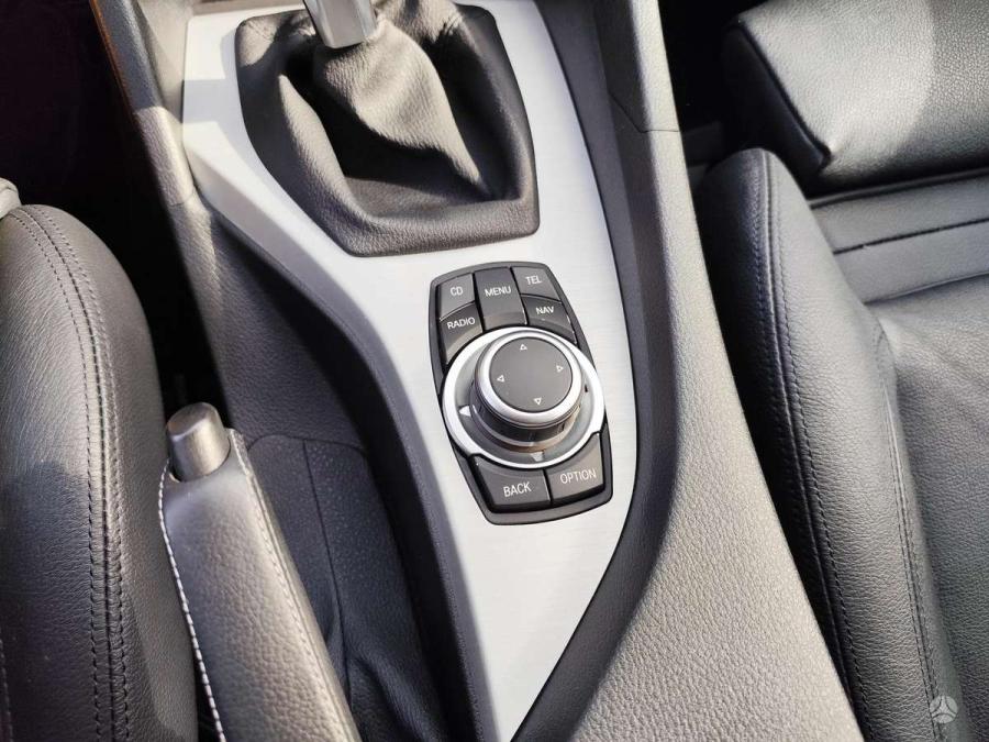 Pelēks BMW X1 2010 Kauņa, ar dzinēja tilpumu 2.00 L un nobraukumu 217 tūkst. km par 6250 €, foto 18 vietnē AUTOMOTO.COM.LV