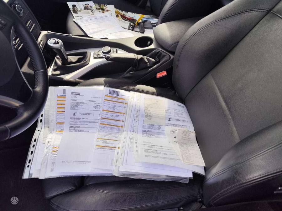 Pelēks BMW X1 2010 Kauņa, ar dzinēja tilpumu 2.00 L un nobraukumu 217 tūkst. km par 6250 €, foto 25 vietnē AUTOMOTO.COM.LV
