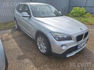 Pelēks BMW X1 2010 Jelgava, ar dzinēja tilpumu 2.00 L un nobraukumu 279 tūkst. km par 3999 €, foto 3 vietnē AUTOMOTO.COM.LV