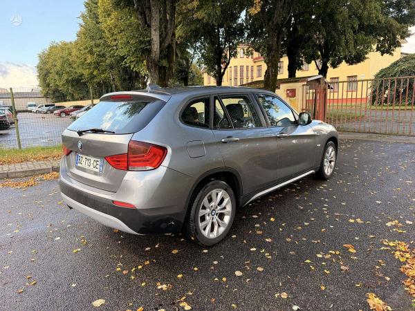 BMW X1 2011 in Taurage on AUTOMOTO.COM.LV Grey BMW X1 2011 in Taurage, with an engine capacity of 2.00 L and mileage of 287 thousand km for 5150 €, photo 6 on AUTOMOTO.COM.LV