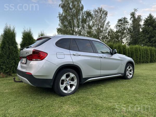 Pelēks BMW X1 2012 Jelgava, ar dzinēja tilpumu 2.00 L un nobraukumu 284 tūkst. km par 7500 €, foto 3 vietnē AUTOMOTO.COM.LV