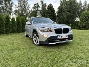 Pelēks BMW X1 2012 Jelgava, ar dzinēja tilpumu 2.00 L un nobraukumu 284 tūkst. km par 7500 €, foto 4 vietnē AUTOMOTO.COM.LV